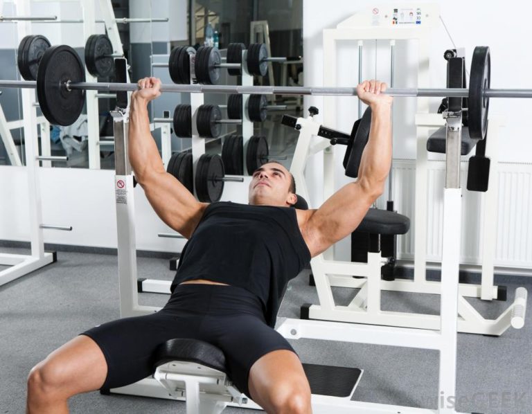 » Supino Inclinado: Saiba Tudo Sobre esse Exercício Para Definir o Peito